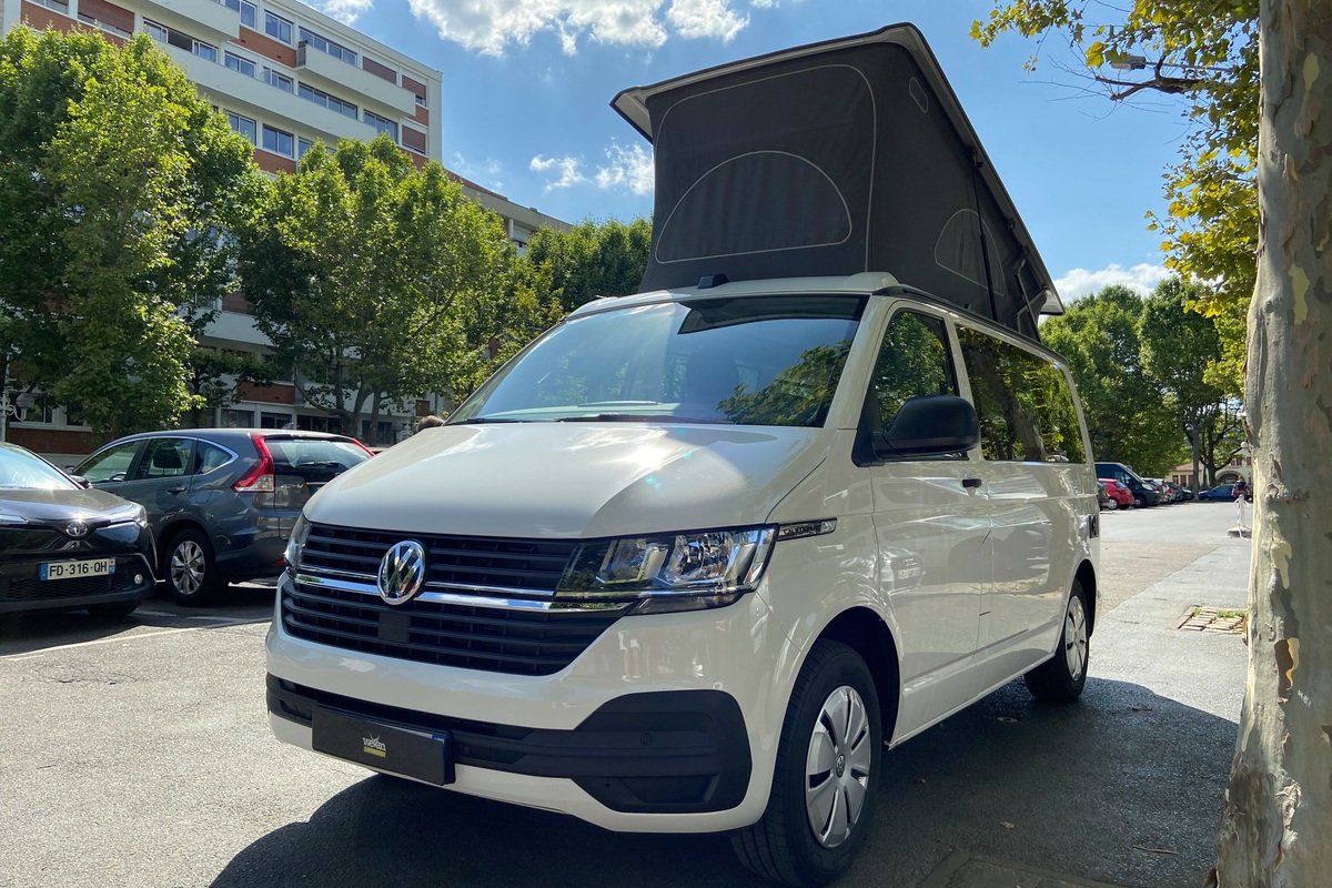 Van Volkswagen California Aménagé – VHKTX